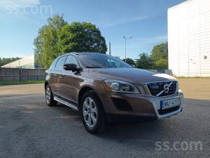 Brūns Volvo XC60 2012 Rīga, ar dzinēja tilpumu 2.40 L un nobraukumu 264 tūkst. km par 10600 €, foto 6 vietnē AUTOMOTO.COM.LV