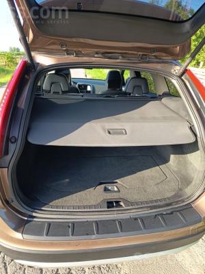 Brūns Volvo XC60 2012 Rīga, ar dzinēja tilpumu 2.40 L un nobraukumu 264 tūkst. km par 10600 €, foto 17 vietnē AUTOMOTO.COM.LV