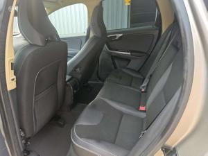 Brown Volvo XC60 2012 in Ukmerge, with an engine capacity of 2.40 L and mileage of 249 thousand km for 7500 €, photo 15 on AUTOMOTO.COM.LV