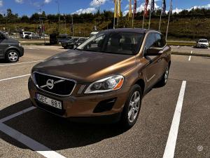 Brown Volvo XC60 2012 in Vilnius, with an engine capacity of 1.98 L and mileage of 233 thousand km for 7900 €, photo  on AUTOMOTO.COM.LV