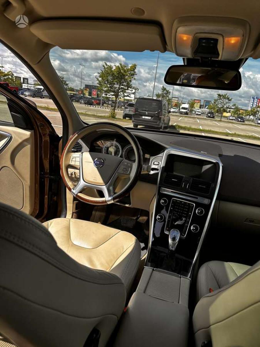 Brūns Volvo XC60 2012 Viļņa, ar dzinēja tilpumu 1.98 L un nobraukumu 233 tūkst. km par 7900 €, foto 11 vietnē AUTOMOTO.COM.LV