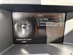 Brūns Volvo XC60 2012 Viļņa, ar dzinēja tilpumu 1.98 L un nobraukumu 233 tūkst. km par 7900 €, foto 12 vietnē AUTOMOTO.COM.LV