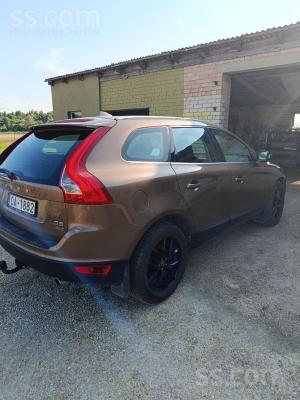 Brūns Volvo XC60 2012 Jēkabpils, ar dzinēja tilpumu 2.40 L un nobraukumu 288 tūkst. km par 9499 €, foto 3 vietnē AUTOMOTO.COM.LV
