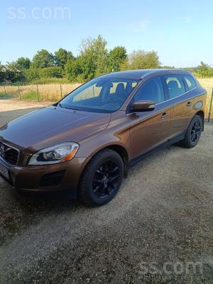 Brūns Volvo XC60 2012 Jēkabpils, ar dzinēja tilpumu 2.40 L un nobraukumu 288 tūkst. km par 9499 €, foto 4 vietnē AUTOMOTO.COM.LV