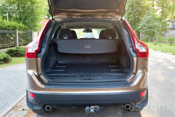 Brūns Volvo XC60 2012 Jūrmala, ar dzinēja tilpumu 2.40 L un nobraukumu 0 tūkst. km par 5300 €, foto 8 vietnē AUTOMOTO.COM.LV