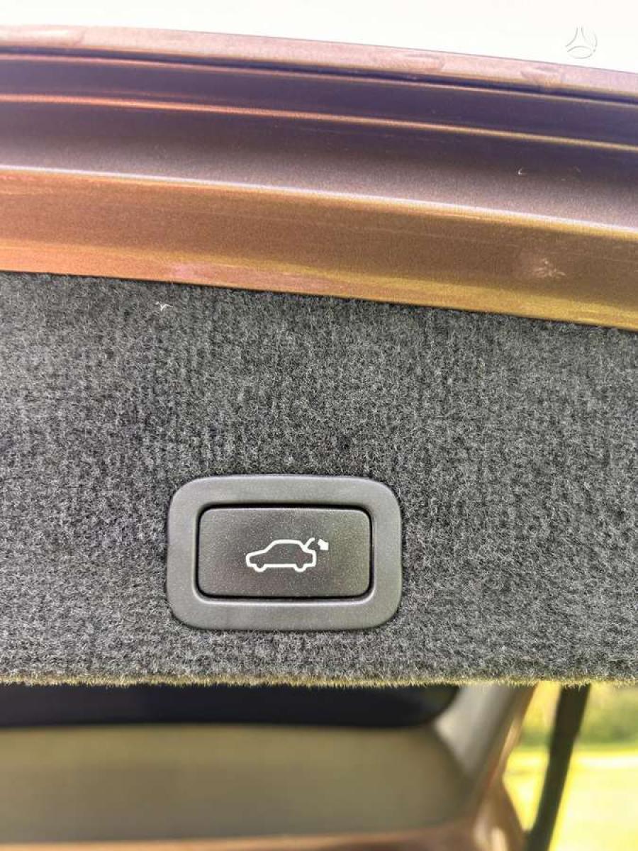 Brūns Volvo XC60 2012 Plungė, ar dzinēja tilpumu 1.98 L un nobraukumu 311 tūkst. km par 10500 €, foto 7 vietnē AUTOMOTO.COM.LV