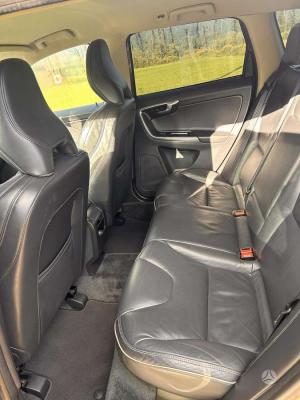 Brūns Volvo XC60 2012 Plungė, ar dzinēja tilpumu 1.98 L un nobraukumu 311 tūkst. km par 10500 €, foto 8 vietnē AUTOMOTO.COM.LV