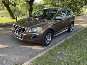 Brūns Volvo XC60 2012 Kauņa, ar dzinēja tilpumu 2.40 L un nobraukumu 334 tūkst. km par 8900 €, foto  vietnē AUTOMOTO.COM.LV