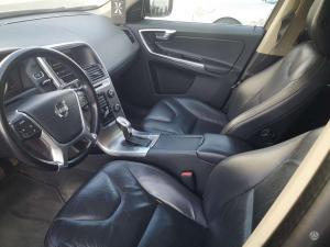 Brown Volvo XC60 2012 in Klaipeda, with an engine capacity of 3.20 L and mileage of 137 thousand km for 5900 €, photo 14 on AUTOMOTO.COM.LV