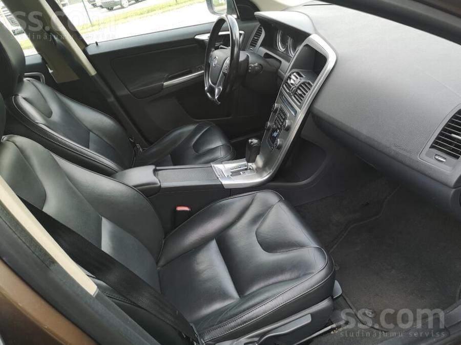 Коричневый Вольво ХС60 2012 в Рига, объемом двигателя 2.40 л и пробегом 0 тыс. км за 8190 €, фото 13 на AUTOMOTO.COM.LV