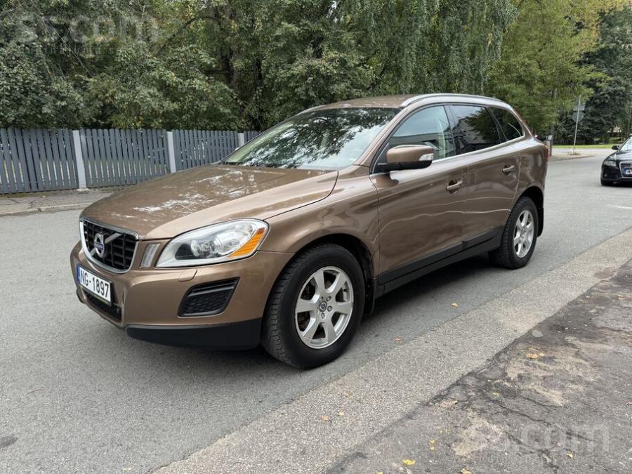 Brūns Volvo XC60 2012 Rīga, ar dzinēja tilpumu 2.40 L un nobraukumu 390 tūkst. km par 6300 €, foto 6 vietnē AUTOMOTO.COM.LV