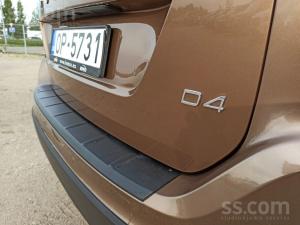 Brūns Volvo XC60 2012 Daugavpils, ar dzinēja tilpumu 2.00 L un nobraukumu 0 tūkst. km par 8900 €, foto 12 vietnē AUTOMOTO.COM.LV