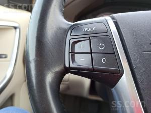Brūns Volvo XC60 2012 Daugavpils, ar dzinēja tilpumu 2.00 L un nobraukumu 0 tūkst. km par 8900 €, foto 29 vietnē AUTOMOTO.COM.LV