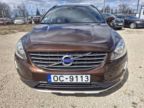 Brown Volvo XC60 2013 in Riga, with an engine capacity of 2.00 L and mileage of 258 thousand km for 7500 €, photo 4 on AUTOMOTO.COM.LV