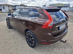 Brown Volvo XC60 2013 in Riga, with an engine capacity of 2.00 L and mileage of 258 thousand km for 7500 €, photo 7 on AUTOMOTO.COM.LV