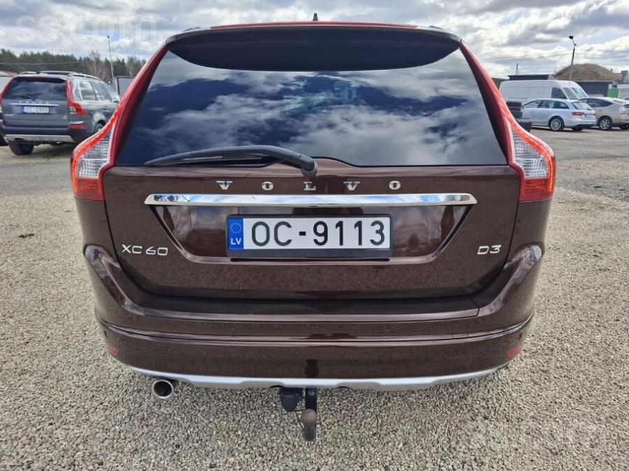 Brown Volvo XC60 2013 in Riga, with an engine capacity of 2.00 L and mileage of 258 thousand km for 7500 €, photo 8 on AUTOMOTO.COM.LV