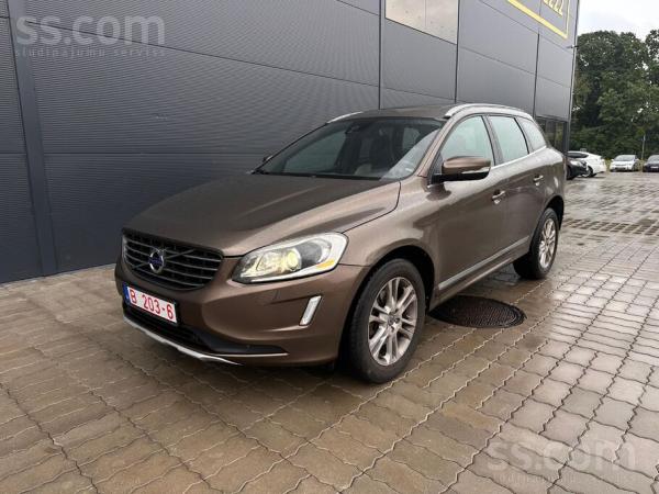 Brūns Volvo XC60 2013 Rīga, ar dzinēja tilpumu 2.40 L un nobraukumu 350 tūkst. km par 6600 €, foto 4 vietnē AUTOMOTO.COM.LV