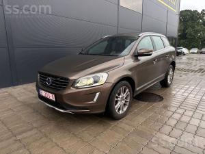 Brown Volvo XC60 2013 in Riga, with an engine capacity of 2.40 L and mileage of 350 thousand km for 6600 €, photo 4 on AUTOMOTO.COM.LV
