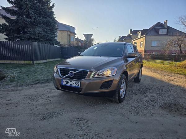 Brūns Volvo XC60 2013 Šauļi, ar dzinēja tilpumu 2.40 L un nobraukumu 181 tūkst. km par 10700 €, foto 2 vietnē AUTOMOTO.COM.LV