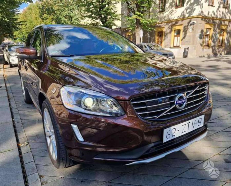 Brūns Volvo XC60 2013 Viļņa, ar dzinēja tilpumu 2.40 L un nobraukumu 181 tūkst. km par 18900 €, foto 1 vietnē AUTOMOTO.COM.LV