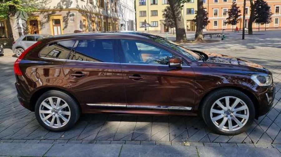 Brūns Volvo XC60 2013 Viļņa, ar dzinēja tilpumu 2.40 L un nobraukumu 181 tūkst. km par 18900 €, foto 3 vietnē AUTOMOTO.COM.LV