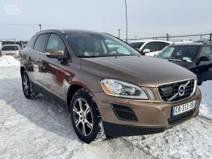 Brown Volvo XC60 2013 in Kaunas, with an engine capacity of 2.40 L and mileage of 232 thousand km for 10950 €, photo 2 on AUTOMOTO.COM.LV