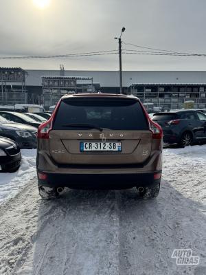 Brown Volvo XC60 2013 in Kaunas, with an engine capacity of 2.40 L and mileage of 232 thousand km for 10950 €, photo 7 on AUTOMOTO.COM.LV