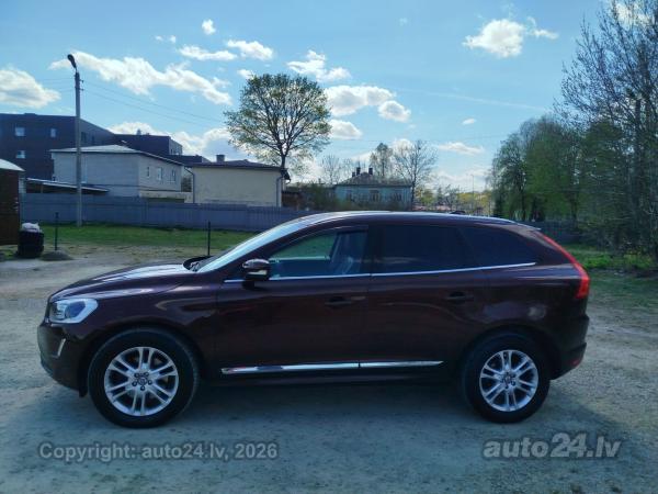 Brūns Volvo XC60 2013 Rakvere, ar dzinēja tilpumu 2.40 L un nobraukumu 287 tūkst. km par 12000 €, foto 3 vietnē AUTOMOTO.COM.LV