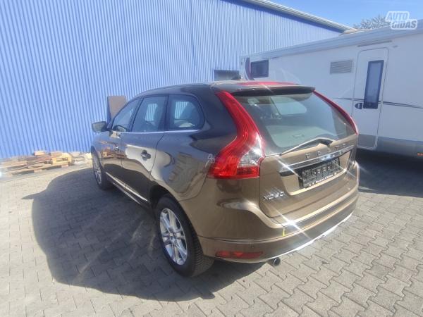 Brūns Volvo XC60 2013 Viļņa, ar dzinēja tilpumu 2.00 L un nobraukumu 283 tūkst. km par 9900 €, foto 7 vietnē AUTOMOTO.COM.LV