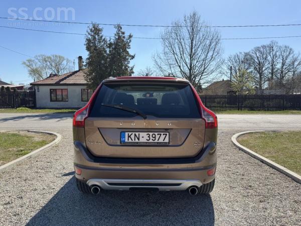 Brūns Volvo XC60 2013 Ventspils, ar dzinēja tilpumu 2.40 L un nobraukumu 342 tūkst. km par 8500 €, foto 5 vietnē AUTOMOTO.COM.LV