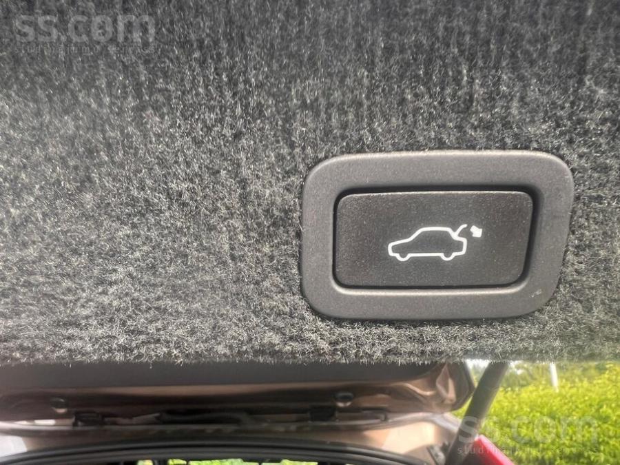 Brūns Volvo XC60 2013 Tukums, ar dzinēja tilpumu 2.40 L un nobraukumu 155 tūkst. km par 14500 €, foto 10 vietnē AUTOMOTO.COM.LV