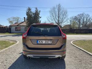 Brūns Volvo XC60 2013 Ventspils, ar dzinēja tilpumu 2.40 L un nobraukumu 342 tūkst. km par 8200 €, foto 6 vietnē AUTOMOTO.COM.LV