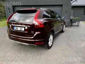 Brown Volvo XC60 2013 in Riga, with an engine capacity of 2.40 L and mileage of 175 thousand km for 12990 €, photo 7 on AUTOMOTO.COM.LV