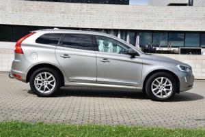 Brown Volvo XC60 2013 in Vilnius, with an engine capacity of 1.98 L and mileage of 261 thousand km for 10500 €, photo 3 on AUTOMOTO.COM.LV