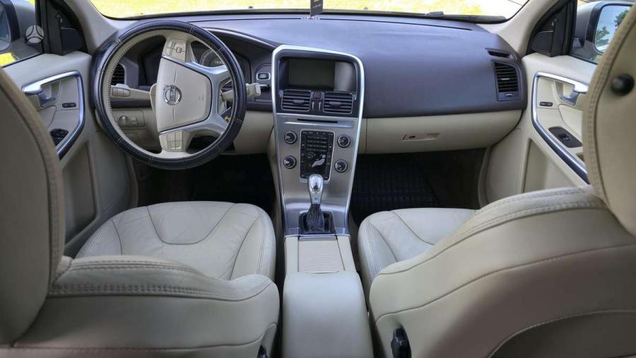 Brūns Volvo XC60 2013 Kuršėnai, ar dzinēja tilpumu 3.20 L un nobraukumu 183 tūkst. km par 7500 €, foto 11 vietnē AUTOMOTO.COM.LV