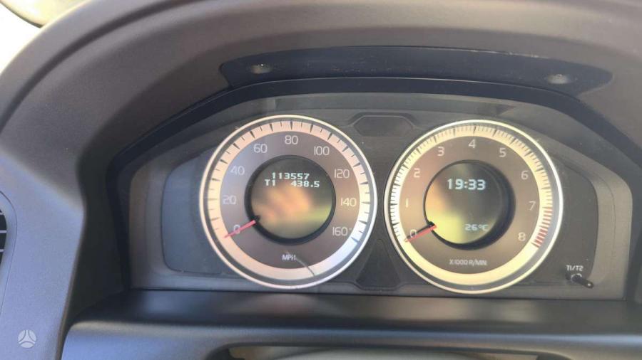 Brūns Volvo XC60 2013 Kuršėnai, ar dzinēja tilpumu 3.20 L un nobraukumu 183 tūkst. km par 7500 €, foto 21 vietnē AUTOMOTO.COM.LV