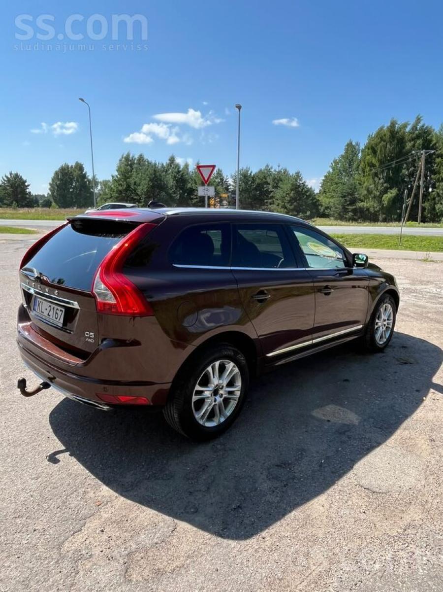 Brūns Volvo XC60 2013 Rīga, ar dzinēja tilpumu 2.40 L un nobraukumu 232 tūkst. km par 10900 €, foto 3 vietnē AUTOMOTO.COM.LV