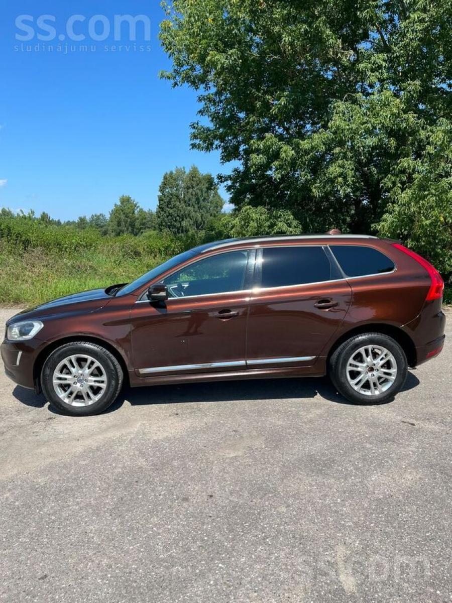 Brūns Volvo XC60 2013 Rīga, ar dzinēja tilpumu 2.40 L un nobraukumu 232 tūkst. km par 10900 €, foto 12 vietnē AUTOMOTO.COM.LV