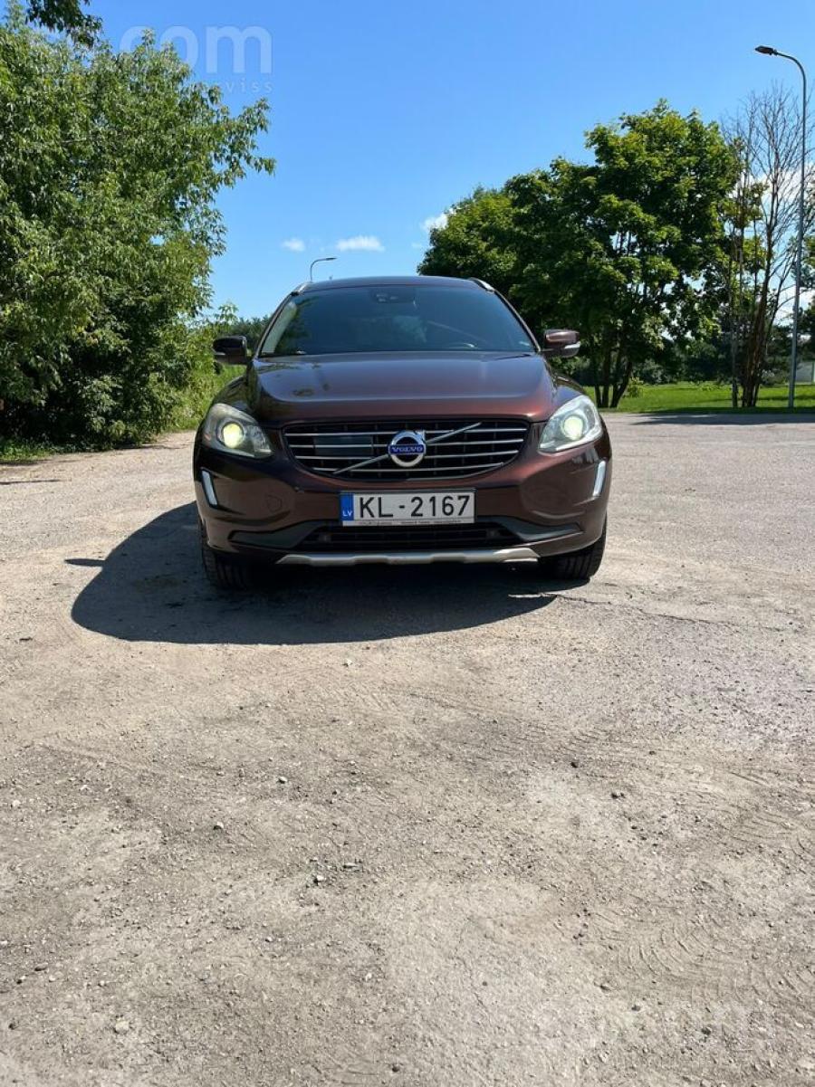 Brūns Volvo XC60 2013 Rīga, ar dzinēja tilpumu 2.40 L un nobraukumu 232 tūkst. km par 10900 €, foto 13 vietnē AUTOMOTO.COM.LV
