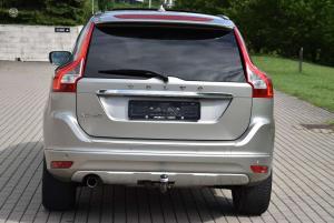 Brown Volvo XC60 2013 in Vilnius, with an engine capacity of 1.98 L and mileage of 249 thousand km for 10000 €, photo 7 on AUTOMOTO.COM.LV