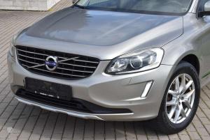 Brown Volvo XC60 2013 in Vilnius, with an engine capacity of 1.98 L and mileage of 249 thousand km for 10000 €, photo 10 on AUTOMOTO.COM.LV