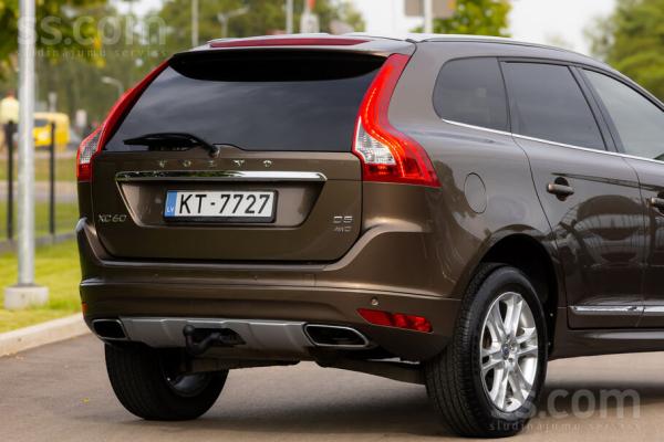 Brūns Volvo XC60 2013 Jelgava, ar dzinēja tilpumu 2.40 L un nobraukumu 0 tūkst. km par 10700 €, foto 5 vietnē AUTOMOTO.COM.LV