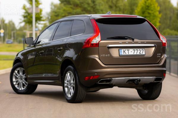 Brūns Volvo XC60 2013 Jelgava, ar dzinēja tilpumu 2.40 L un nobraukumu 0 tūkst. km par 10700 €, foto 7 vietnē AUTOMOTO.COM.LV