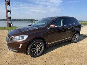 Brūns Volvo XC60 2013 Ogre, ar dzinēja tilpumu 2.00 L un nobraukumu 237 tūkst. km par 9600 €, foto  vietnē AUTOMOTO.COM.LV