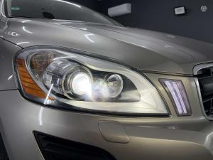 Brown Volvo XC60 2013 in Utena, with an engine capacity of 2.40 L and mileage of 313 thousand km for 9750 €, photo 7 on AUTOMOTO.COM.LV