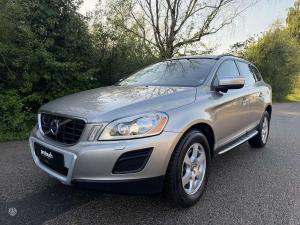 Brown Volvo XC60 2013 in Utena, with an engine capacity of 2.40 L and mileage of 313 thousand km for 9750 €, photo 42 on AUTOMOTO.COM.LV