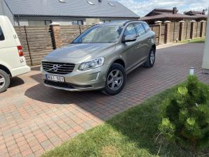 Brown Volvo XC60 2013 in Prienai, with an engine capacity of 2.00 L and mileage of 312 thousand km for 9000 €, photo 7 on AUTOMOTO.COM.LV