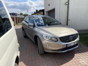 Brown Volvo XC60 2013 in Prienai, with an engine capacity of 2.00 L and mileage of 312 thousand km for 9000 €, photo 8 on AUTOMOTO.COM.LV