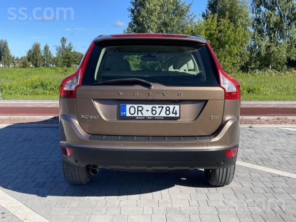 Brown Volvo XC60 2013 in Jelgava, with an engine capacity of 2.00 L and mileage of 0 thousand km for 8990 €, photo 6 on AUTOMOTO.COM.LV