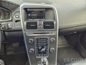 Brūns Volvo XC60 2013 Rīga, ar dzinēja tilpumu 2.40 L un nobraukumu 289 tūkst. km par 13000 €, foto 8 vietnē AUTOMOTO.COM.LV